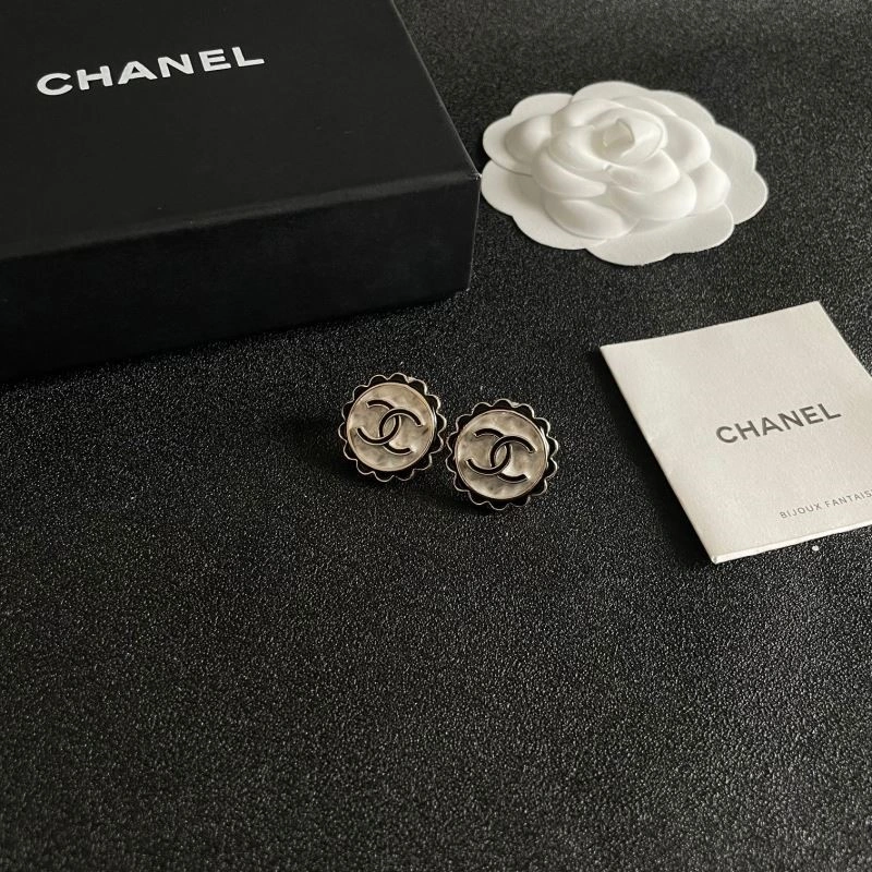 High fidelity Chanel Earrings
