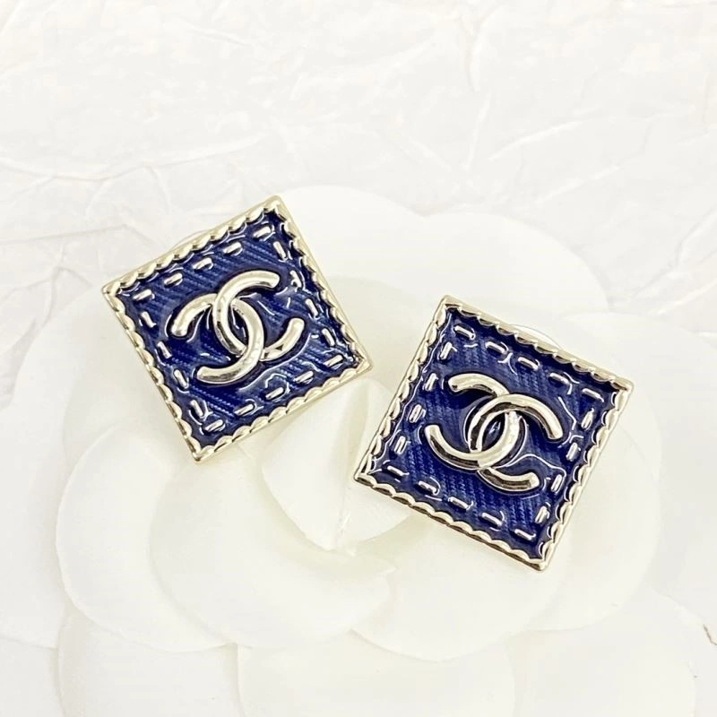 Top mirror Chanel Earrings