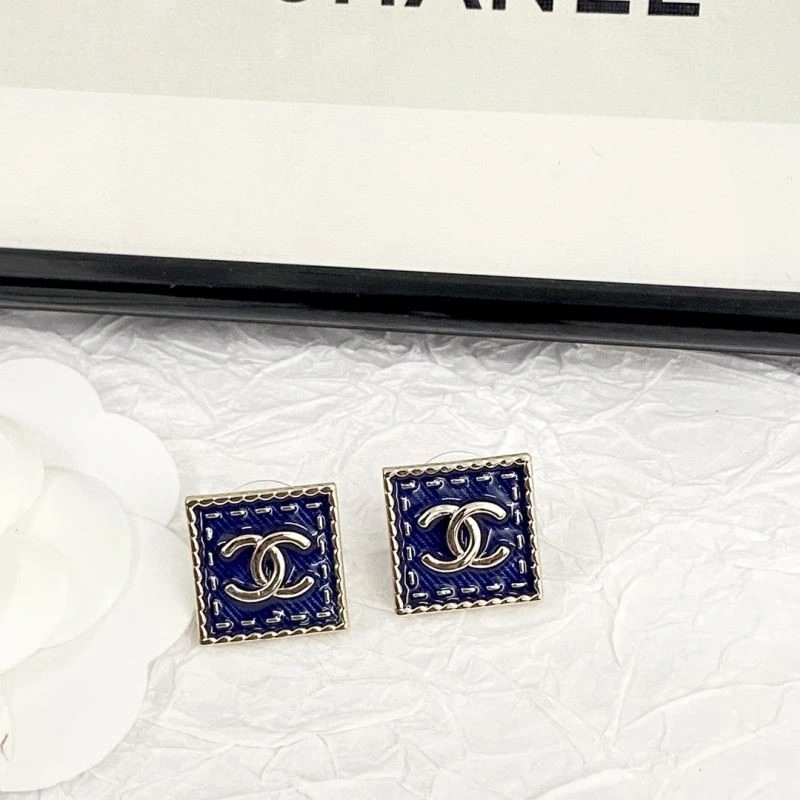 Top mirror Chanel Earrings