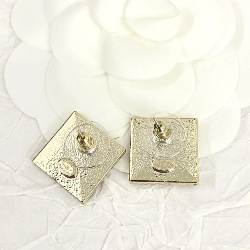 Top mirror Chanel Earrings
