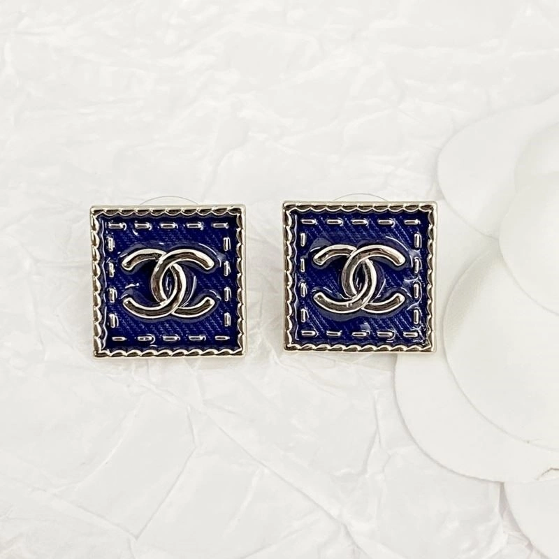 Top mirror Chanel Earrings