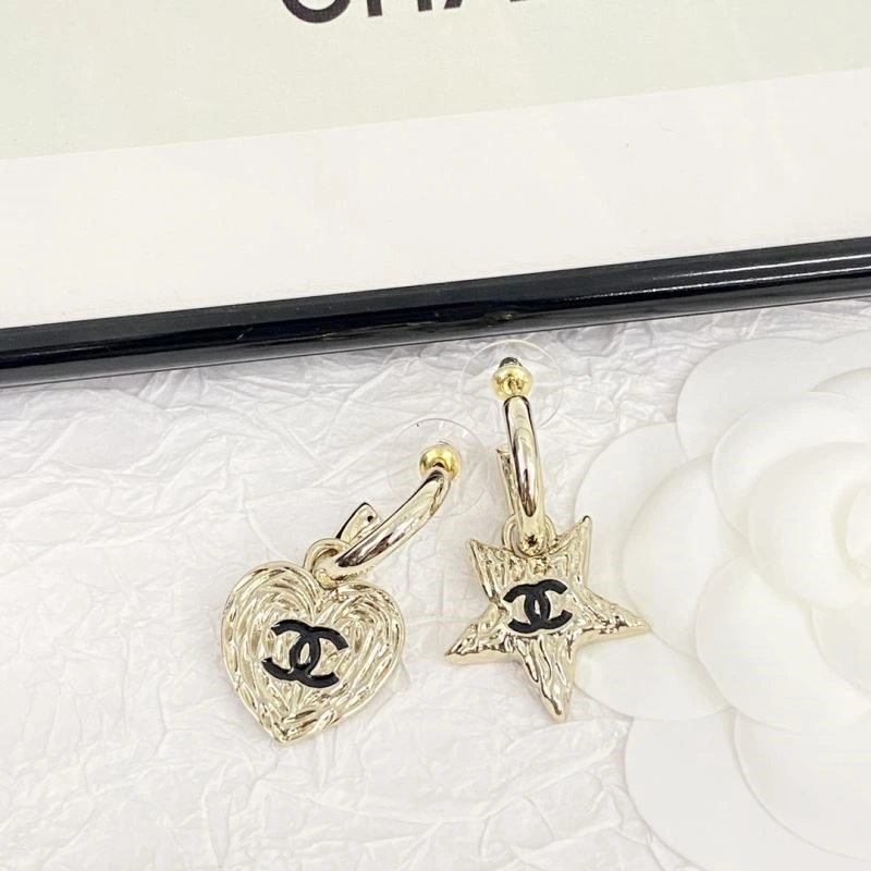 Top mirror Chanel Earrings