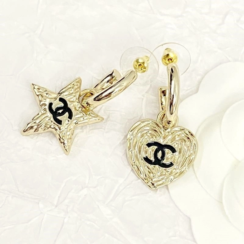 Top mirror Chanel Earrings