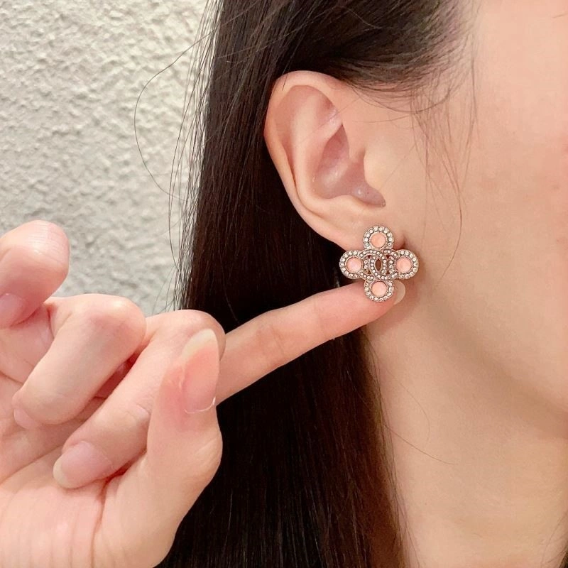 Top match Chanel Earrings