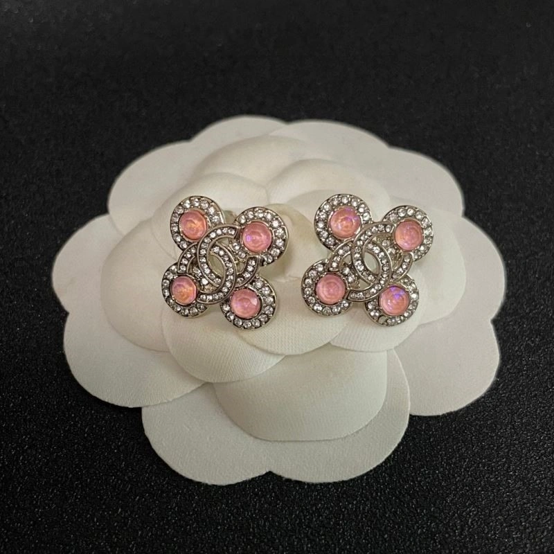 Top match Chanel Earrings