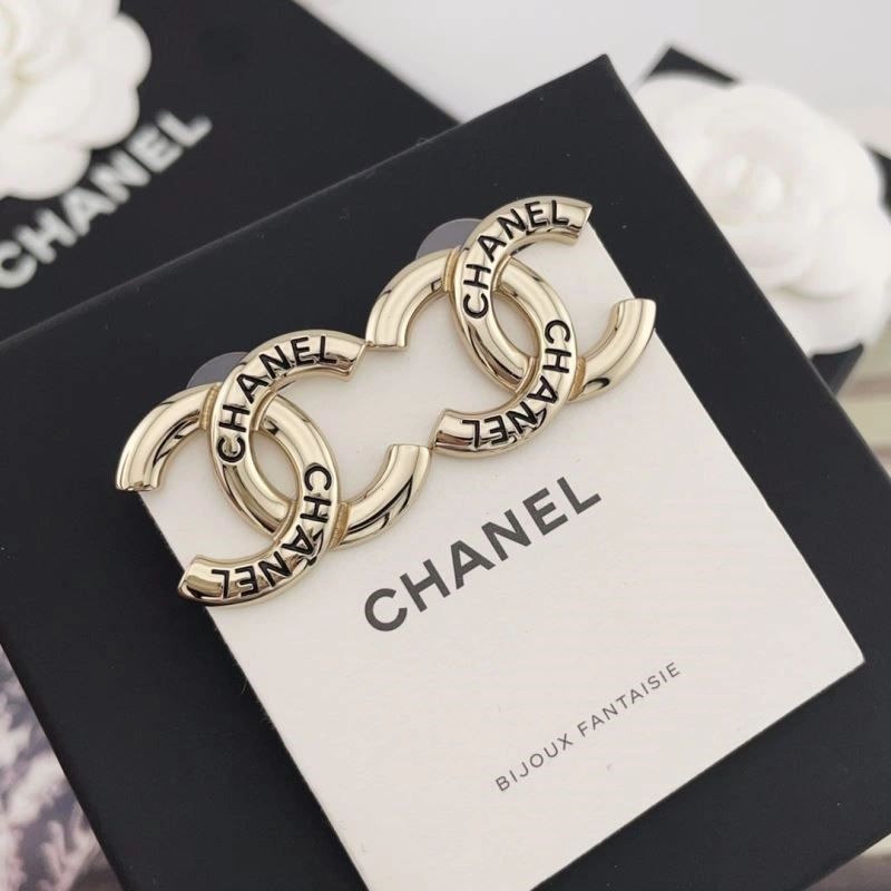 Top mirror Chanel Earrings