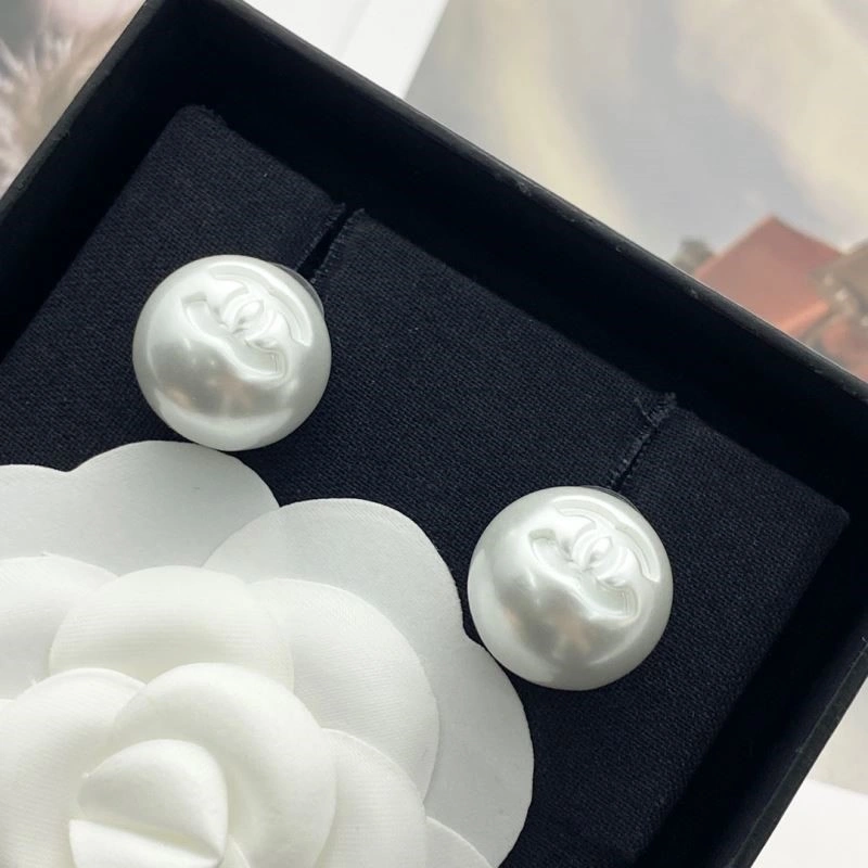 Brand-authenticated Chanel Earrings