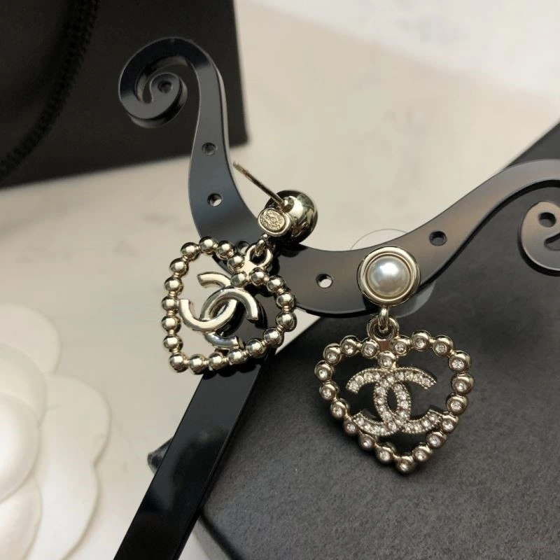 Low-cost Chanel Earrings