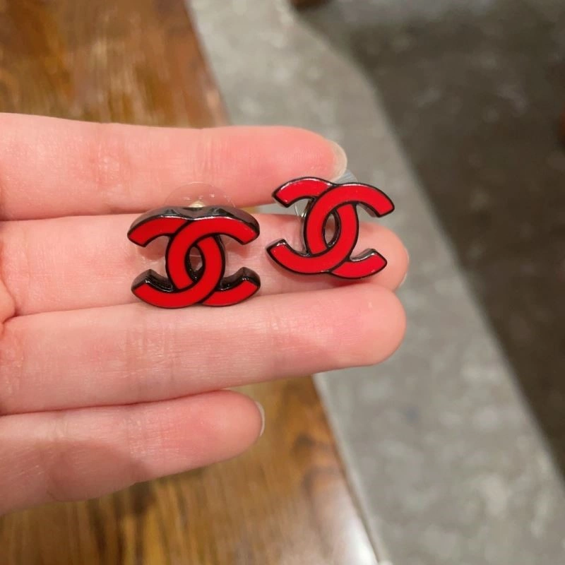 Top match Chanel Earrings