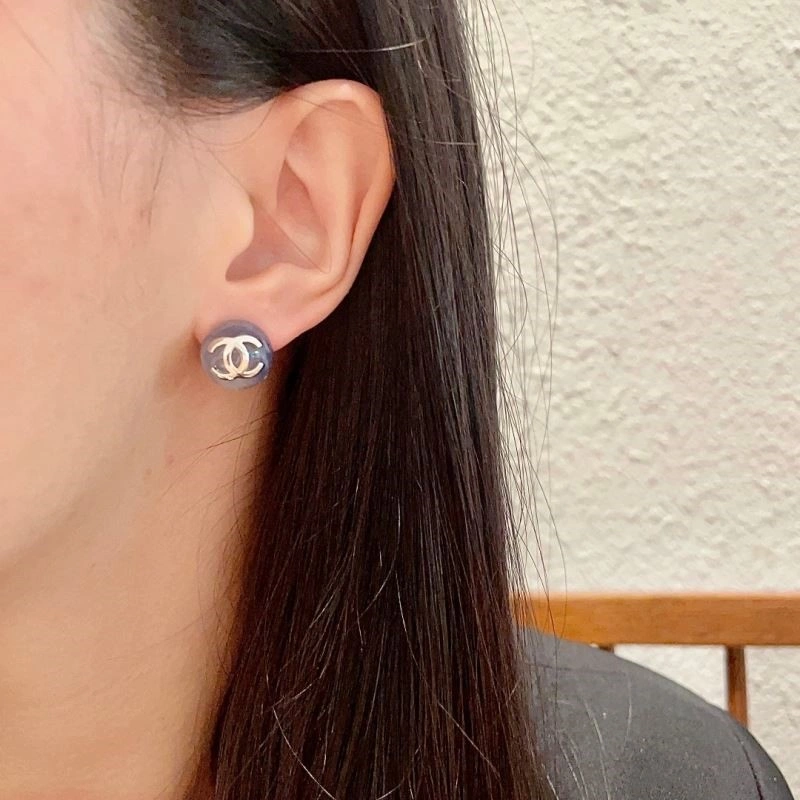 Brand-authenticated Chanel Earrings