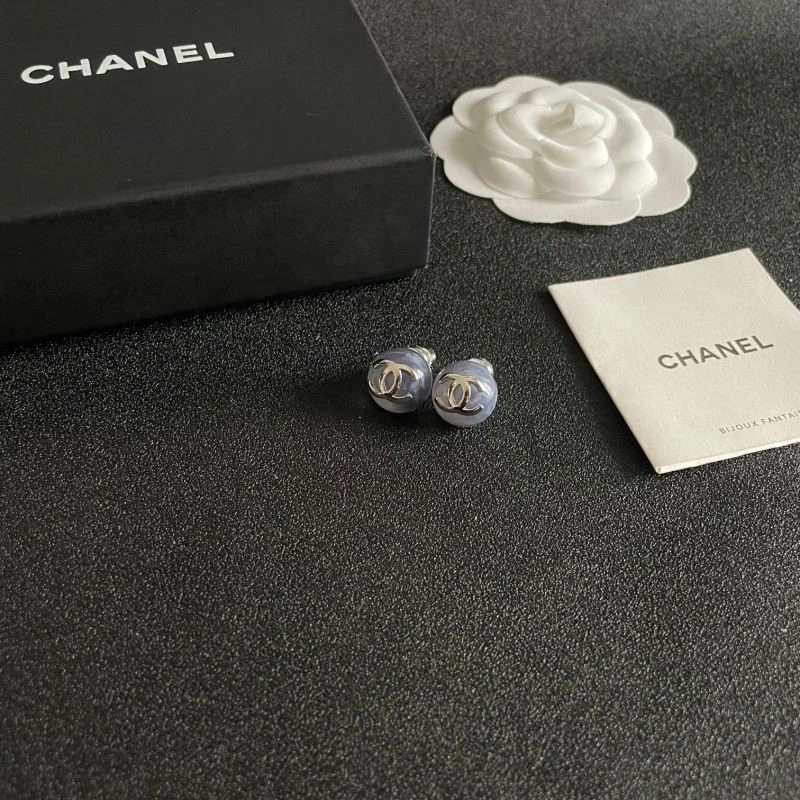 Brand-authenticated Chanel Earrings