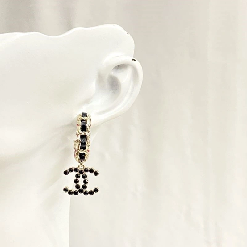 High accuracy Chanel Earrings