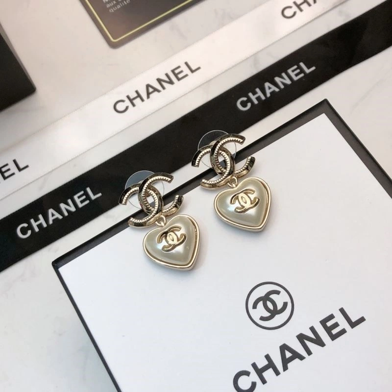 Top mirror Chanel Earrings