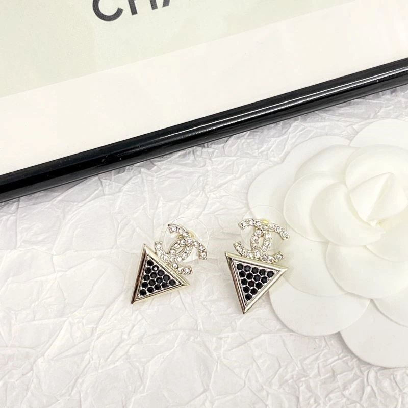 High accuracy Chanel Earrings