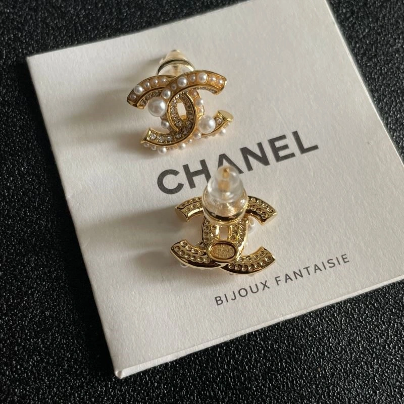 Top mirror Chanel Earrings