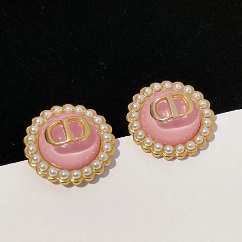 Top match Chanel Earrings