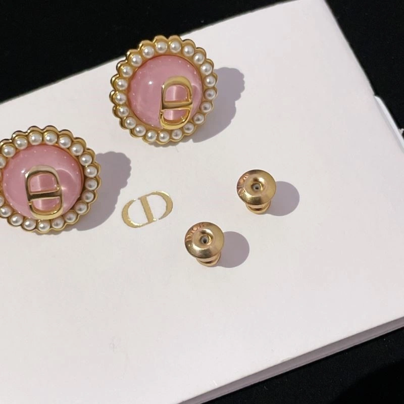 Top match Chanel Earrings