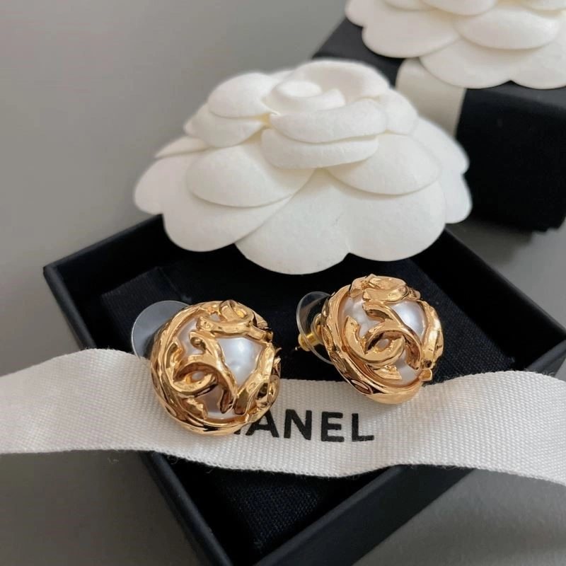 Low-cost Chanel Earrings