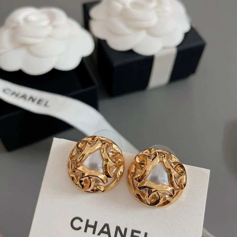 Low-cost Chanel Earrings