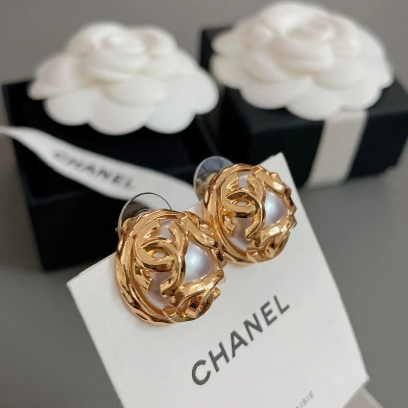 Low-cost Chanel Earrings