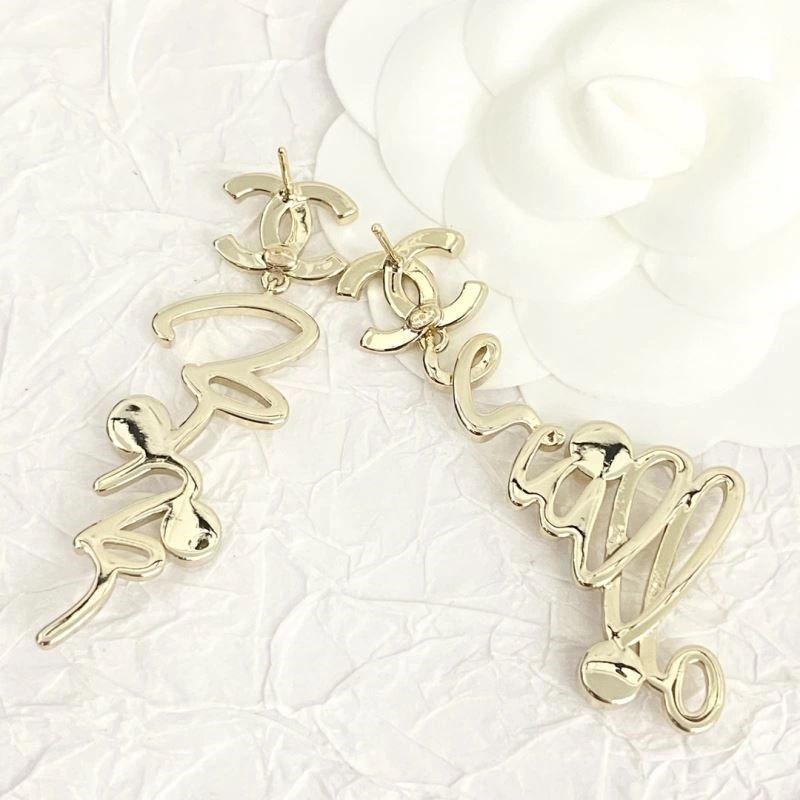 Top match Chanel Earrings