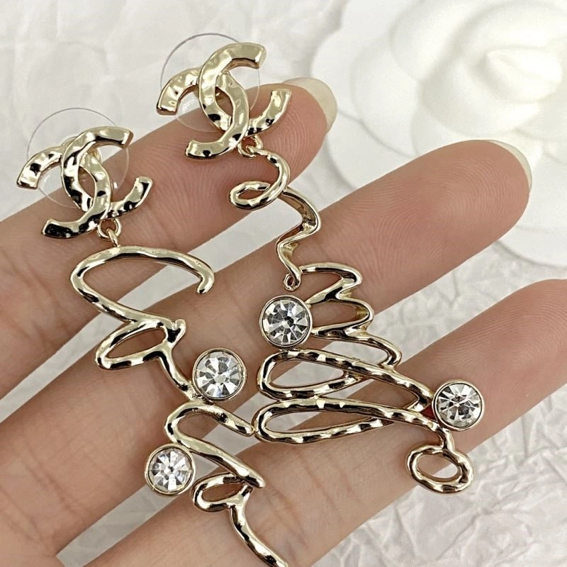Top match Chanel Earrings