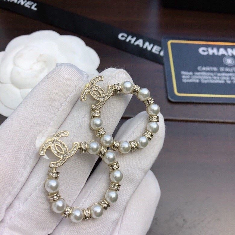 High accuracy Chanel Earrings