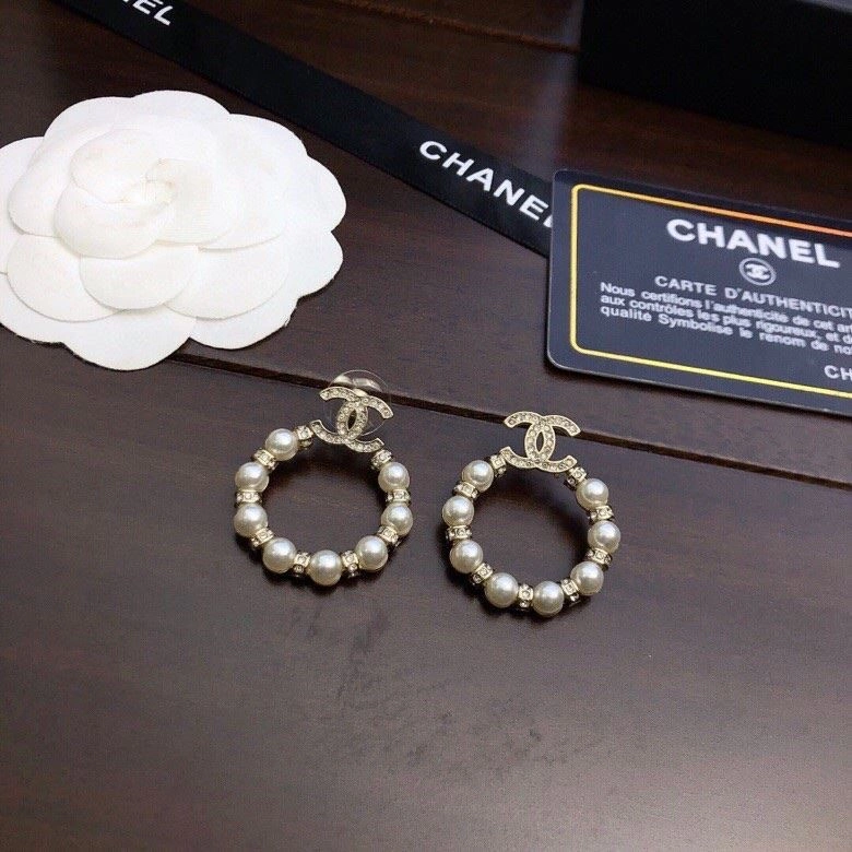 High accuracy Chanel Earrings