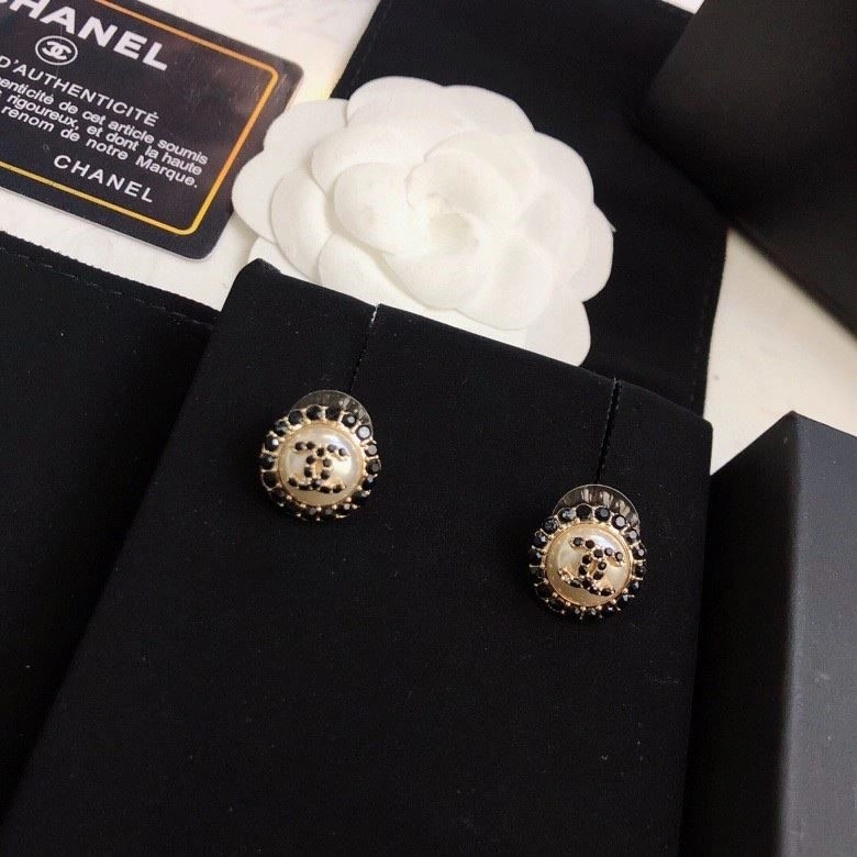 Legit Chanel Earrings