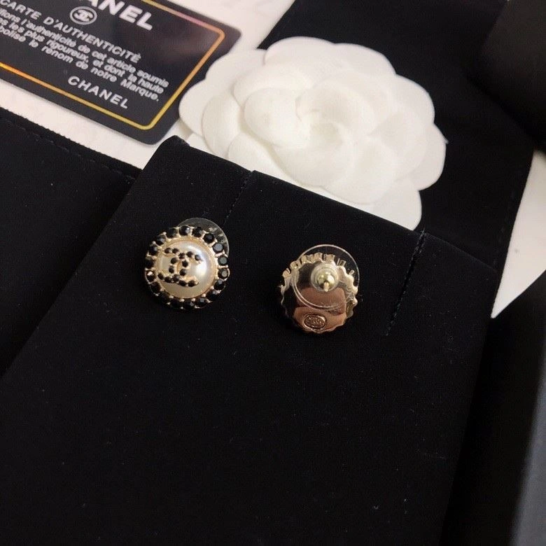 Legit Chanel Earrings