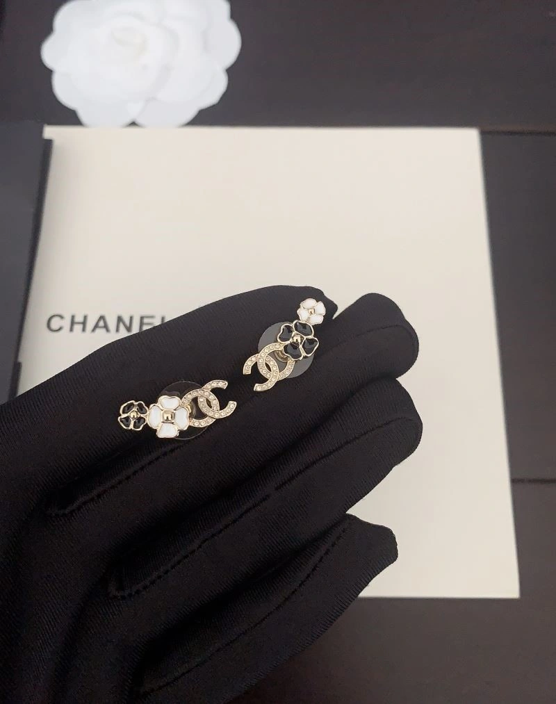 High accuracy Chanel Earrings