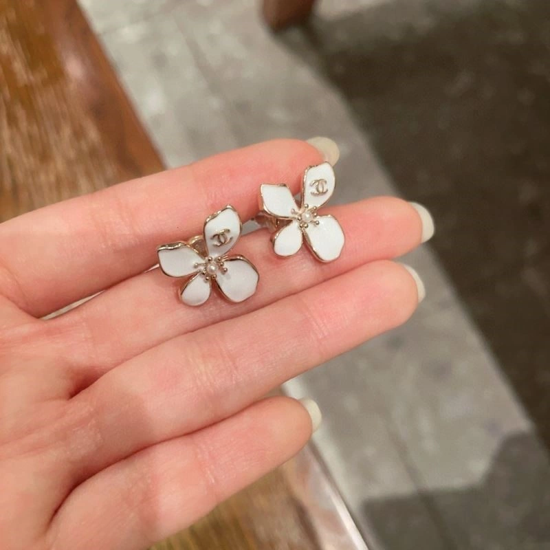 Top match Chanel Earrings