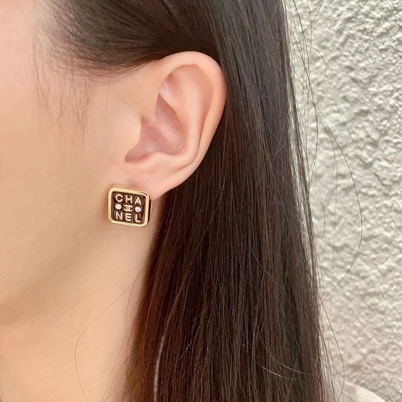 High fidelity Chanel Earrings