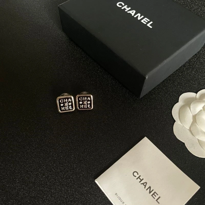 High fidelity Chanel Earrings