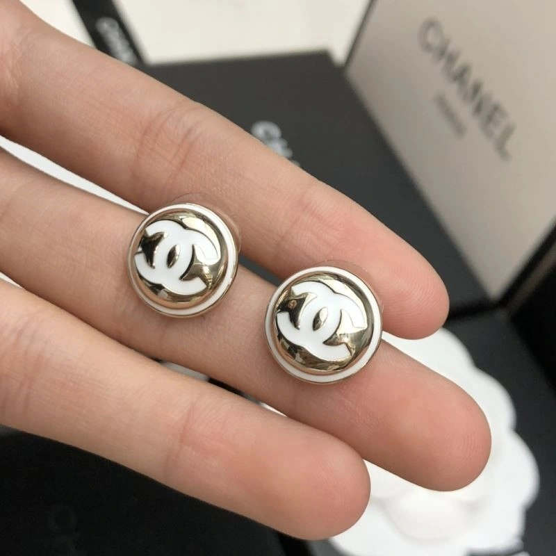 Top match Chanel Earrings