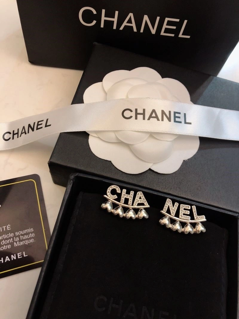 Top mirror Chanel Earrings