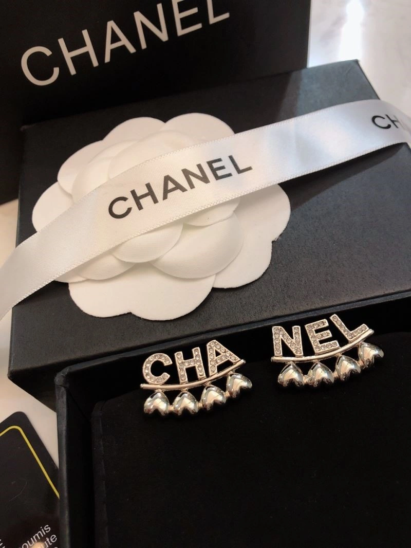 Top mirror Chanel Earrings