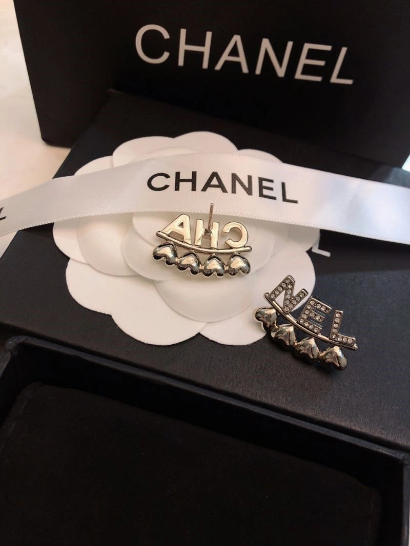 Top mirror Chanel Earrings
