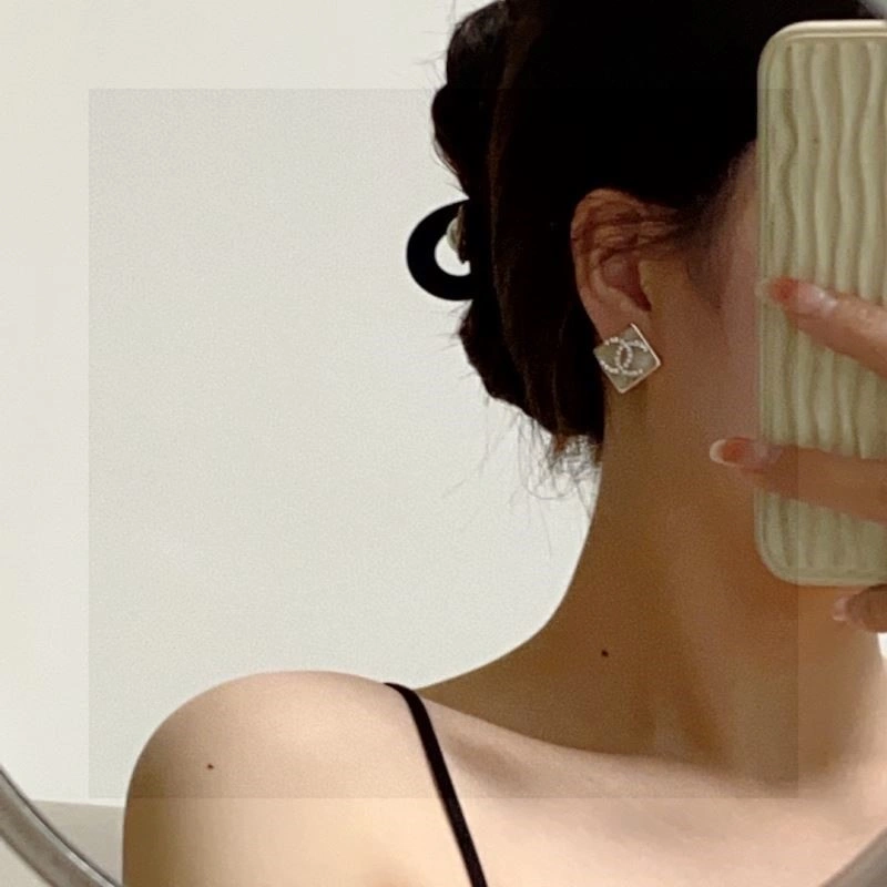 Exact replica Chanel Earrings