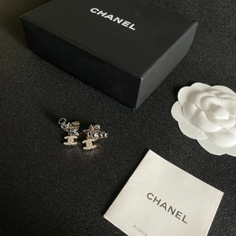 High accuracy Chanel Earrings
