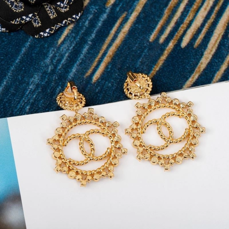 Top match Chanel Earrings