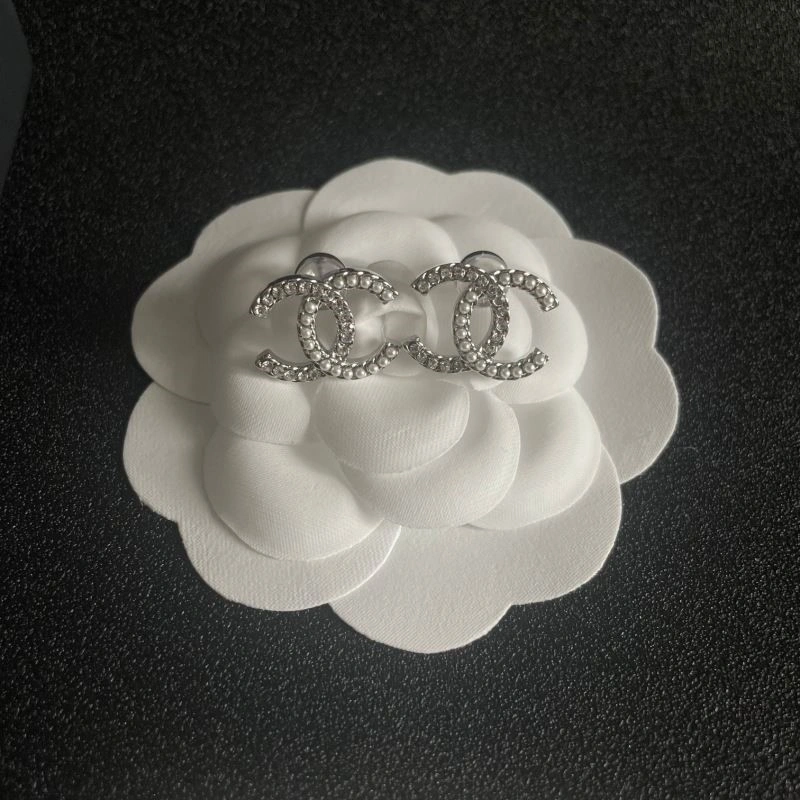 Accurate model Chanel Earrings