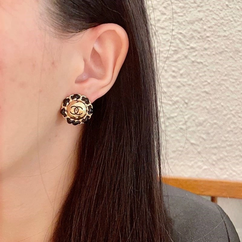 High fidelity Chanel Earrings