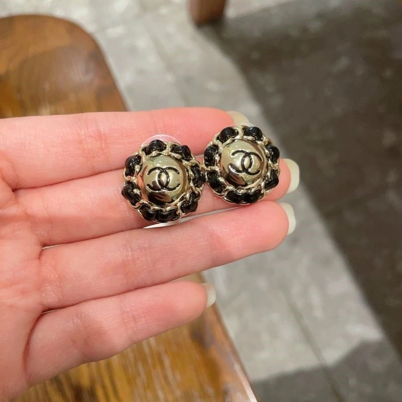 High fidelity Chanel Earrings