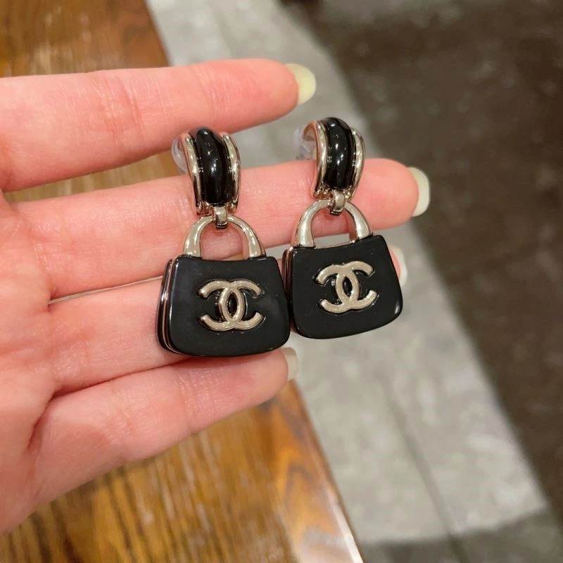 High fidelity Chanel Earrings