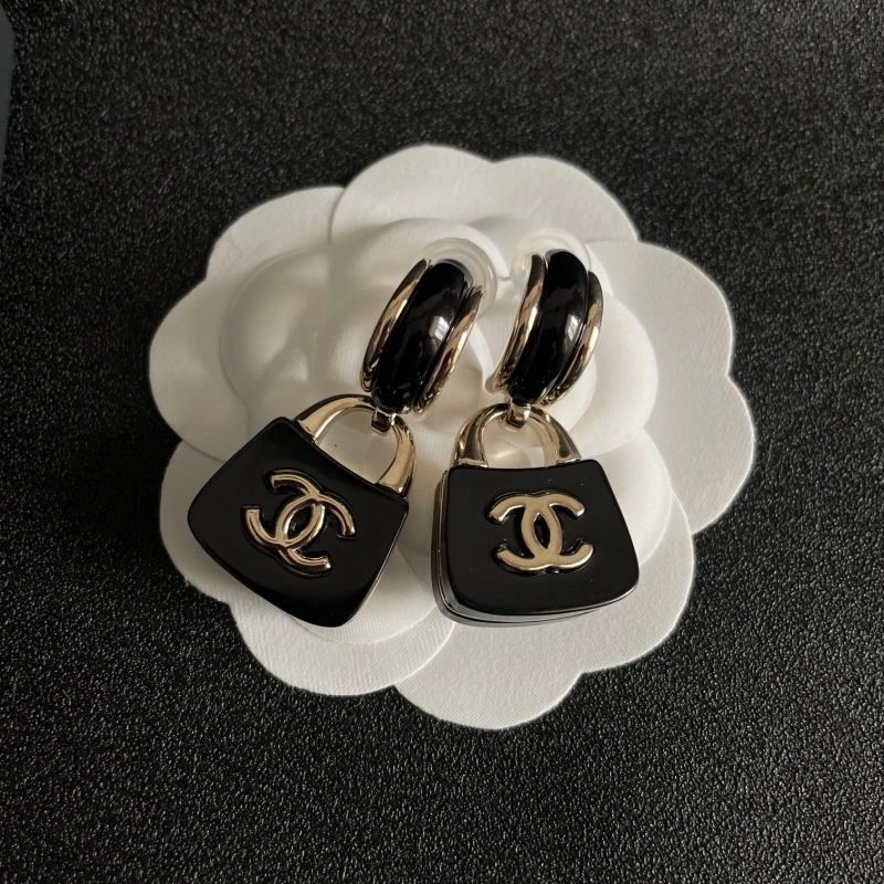 High fidelity Chanel Earrings