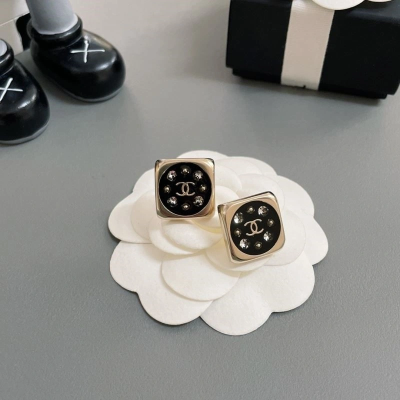 Brand-authenticated Chanel Earrings