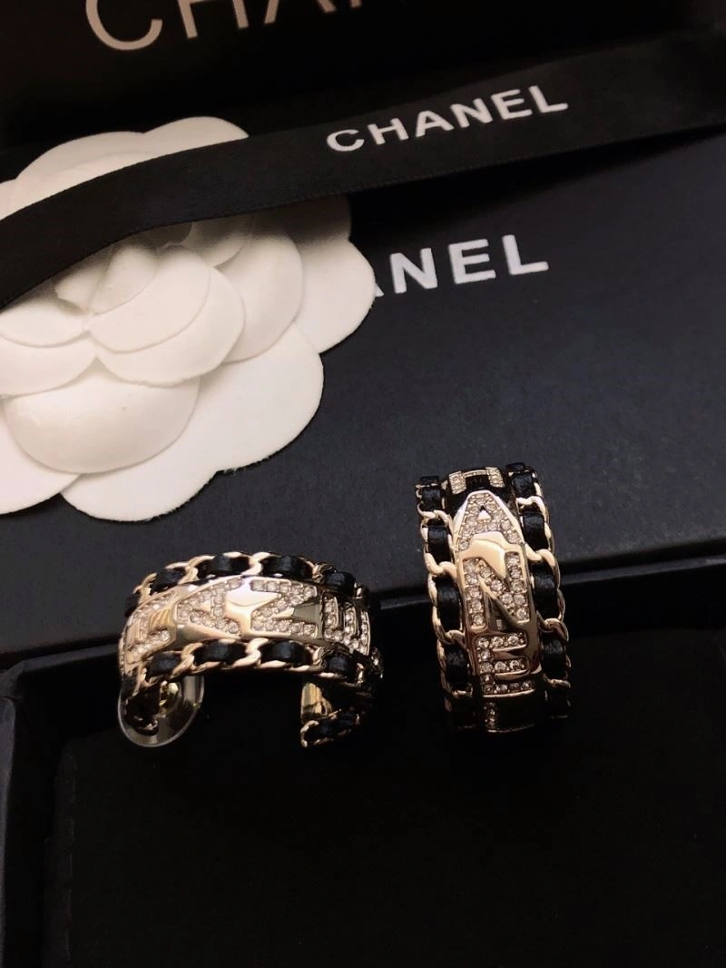 Low-cost Chanel Earrings