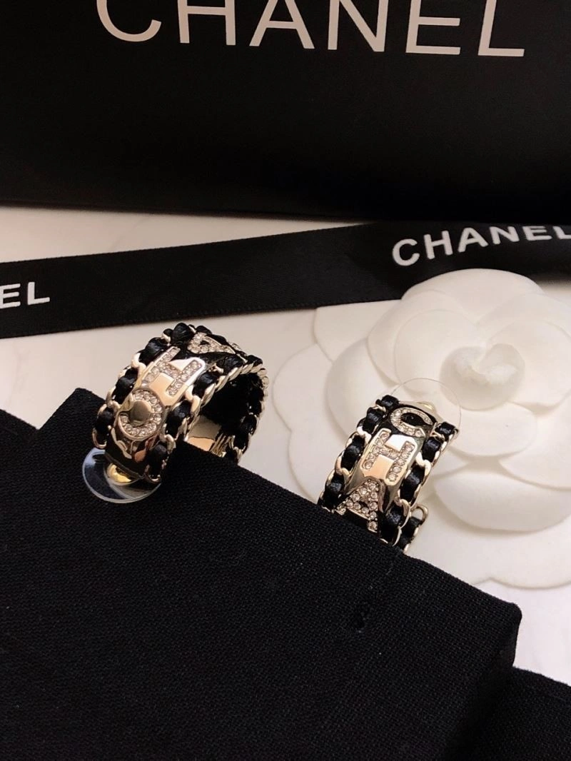 Low-cost Chanel Earrings