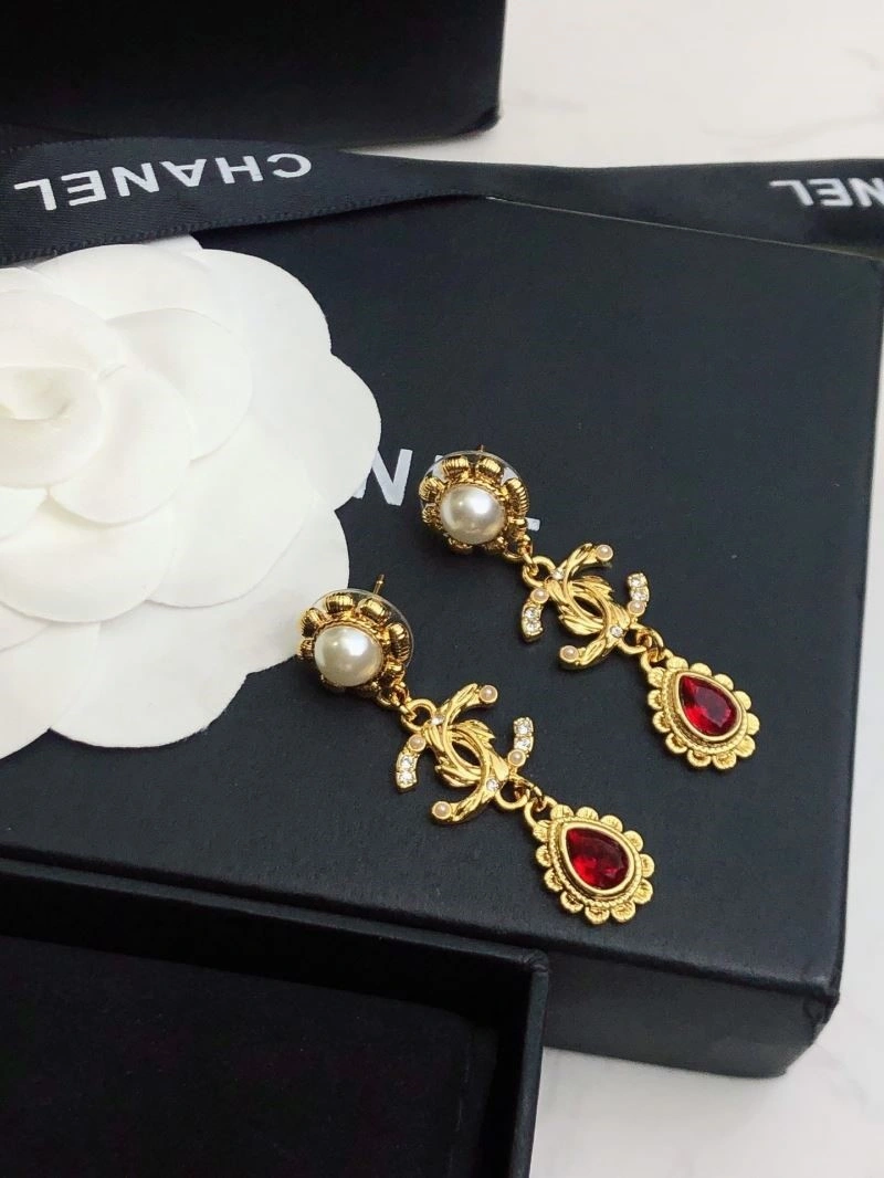 Top match Chanel Earrings